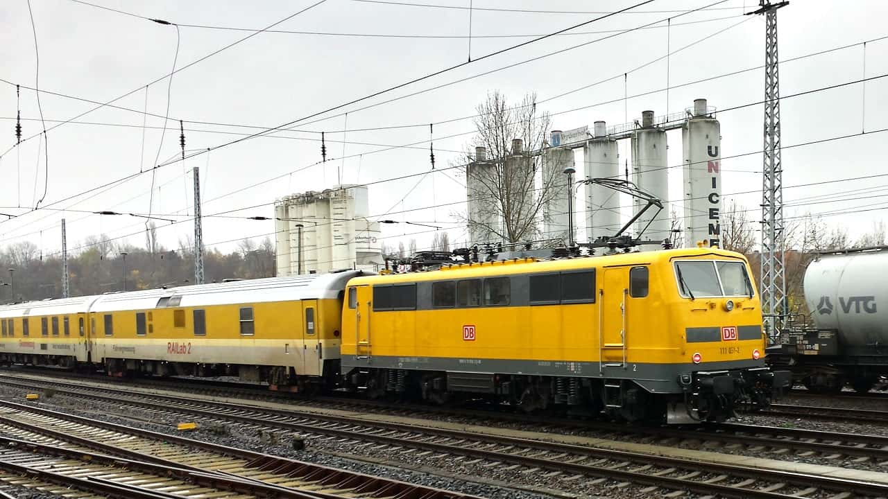 DB Class 111 - The express loco for regional and local traffic